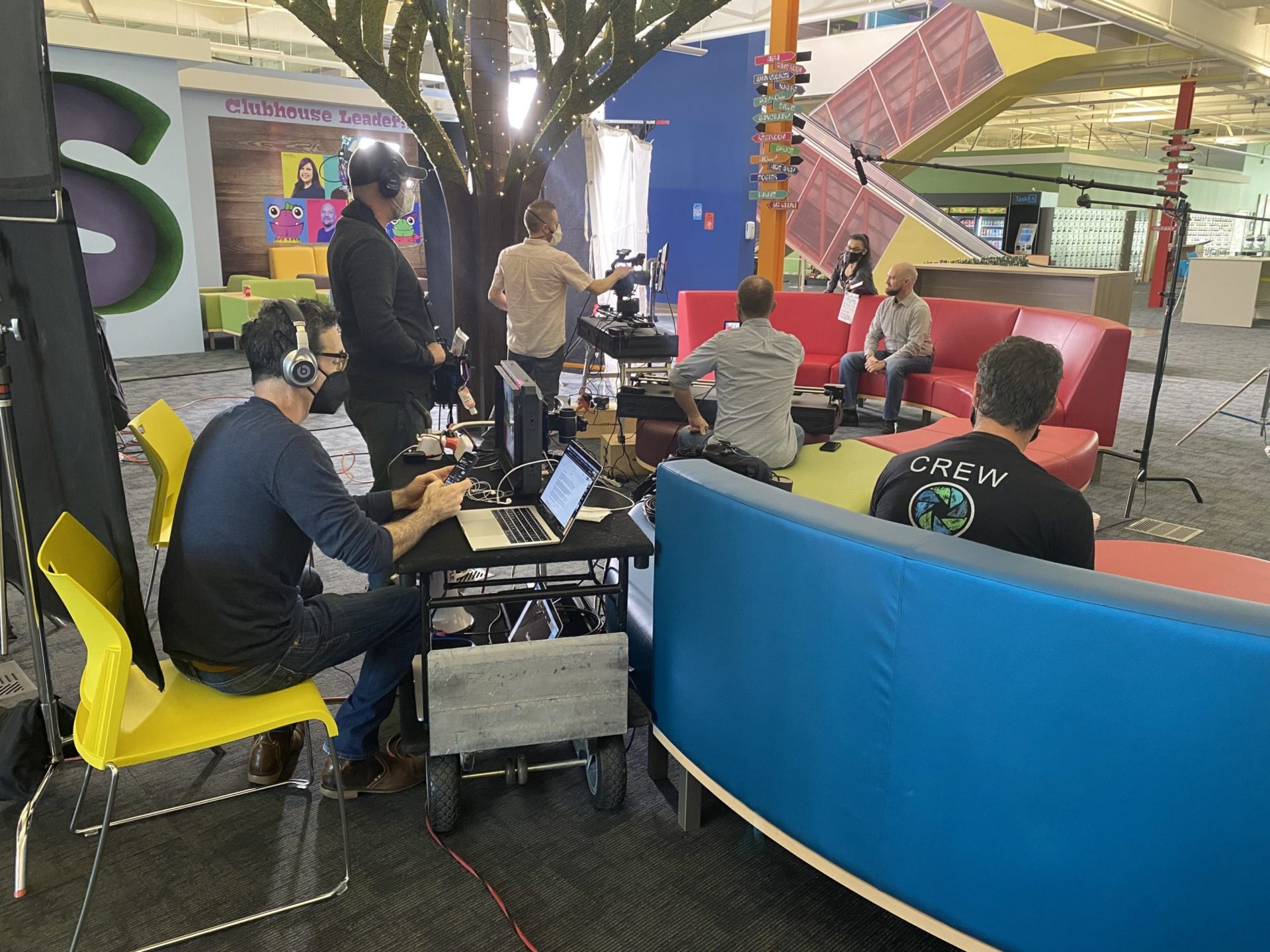 What is an IPO Roadshow | Bottle Rocket Media